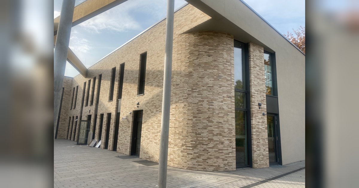 Einweihung der Grundschule Undenheim | Startseite